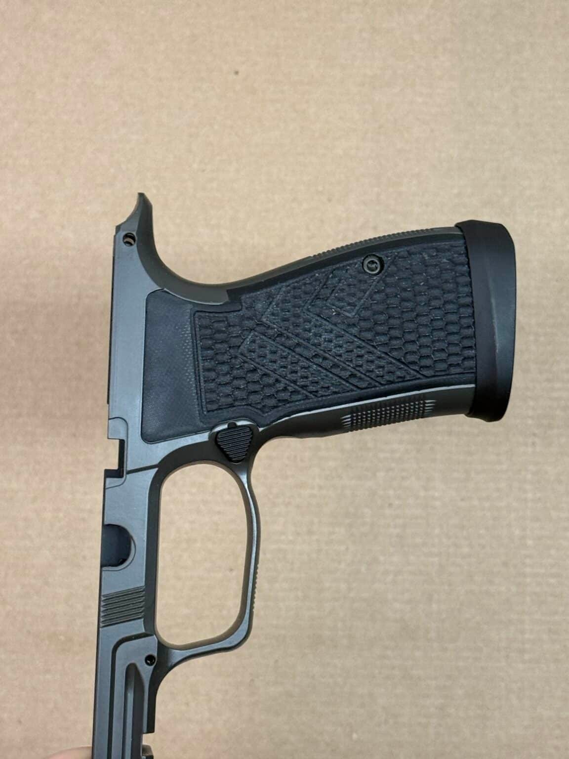 SIG SAUER P365 Legion AXG Aluminum Grip Module – Gray – Brand New – TCM ...